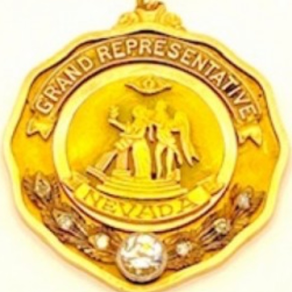 Freemasons Commemorative 14KT Gold Medal | Accessories | 4k Grand ...